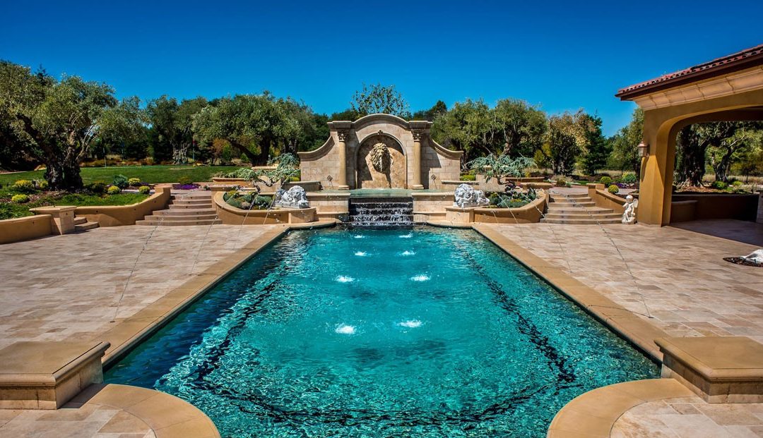 What You Need To Know About Travertine Tiles for Pools